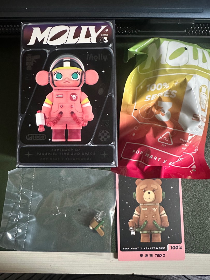 POPMART SPACE MOLLY 100% v3 - TED 2, Hobbies & Toys, Toys & Games on ...