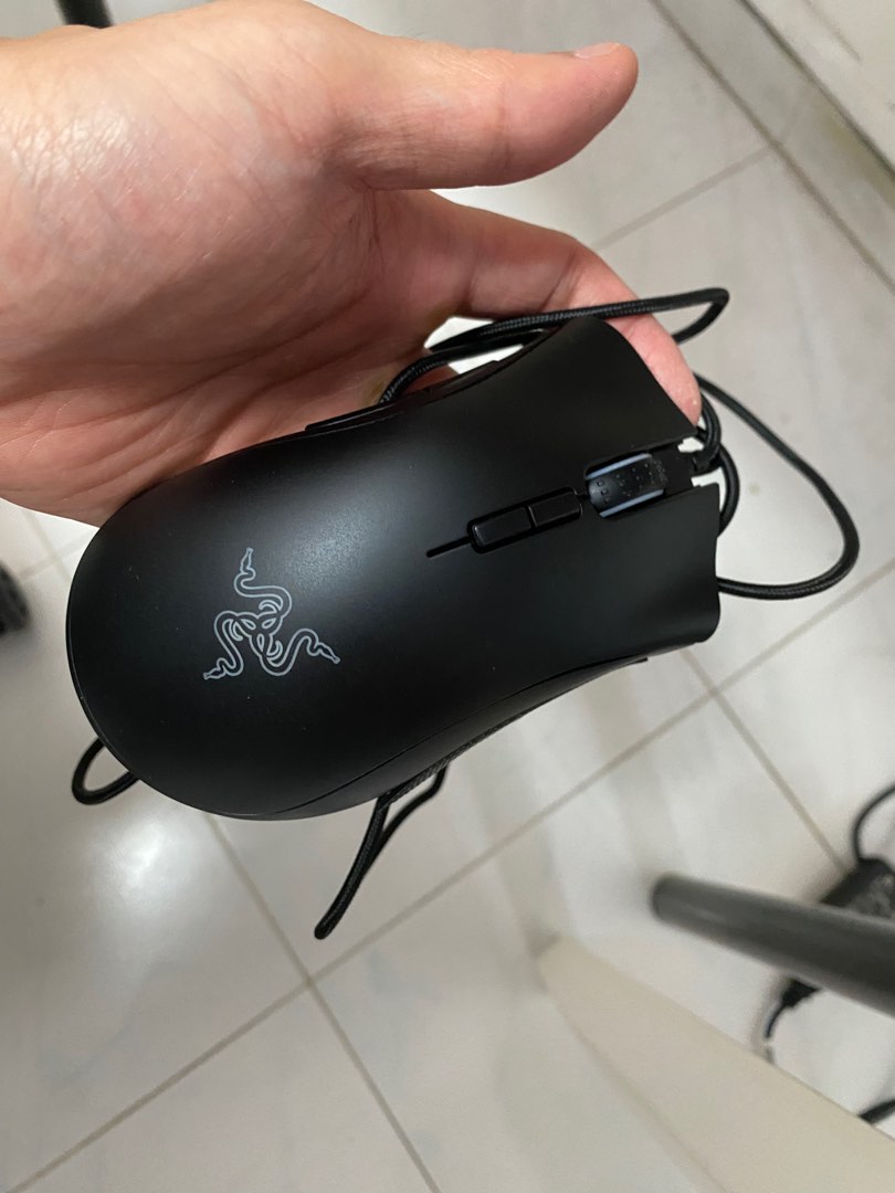 Razer Deathadder (Spoily mouse wheel), Computers & Tech, Parts ...