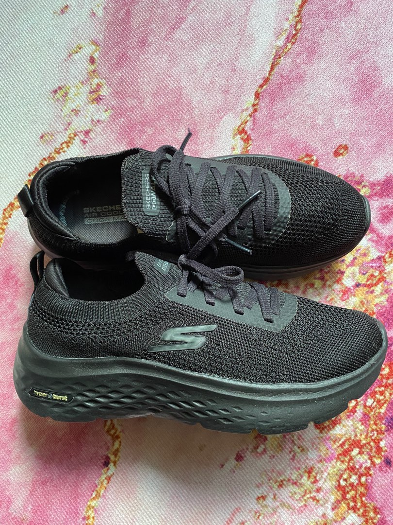Skechers triple black women, Women's Fashion, Footwear, Sneakers on ...