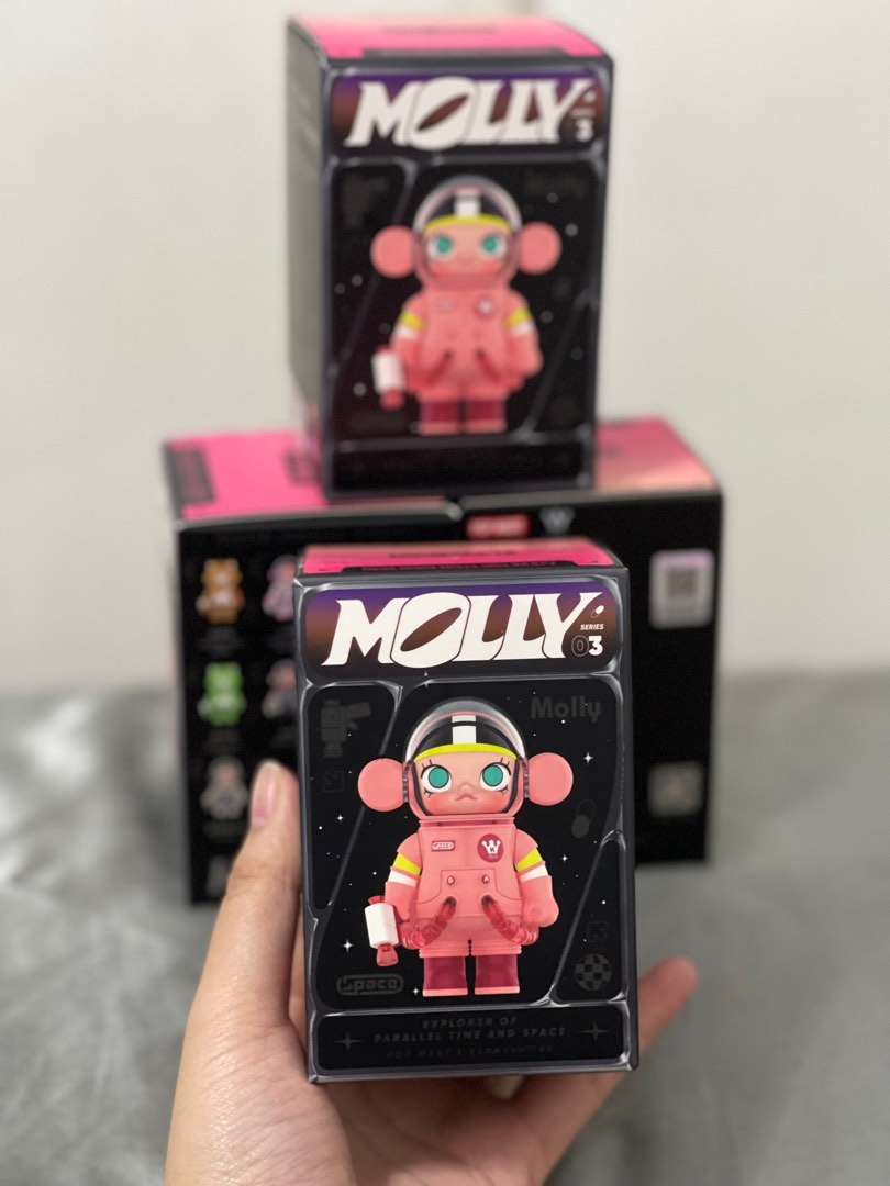 Space Molly V3 100%, Hobbies & Toys, Toys & Games on Carousell