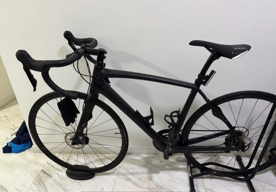 Specialized roubaix sl4 comp disc 105 size 54, Sports Equipment ...
