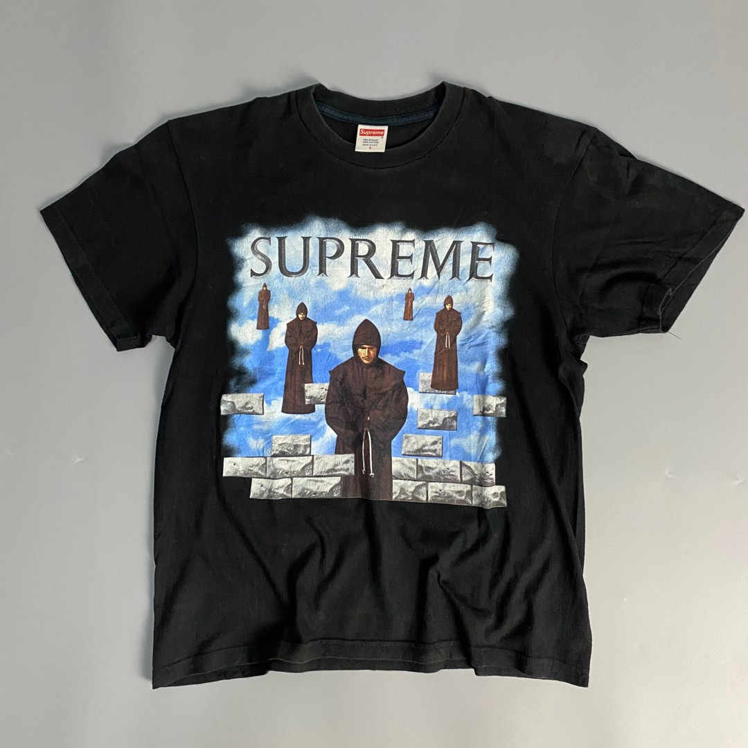 SUPREME, Men's Fashion, Tops & Sets, Tshirts & Polo Shirts on Carousell