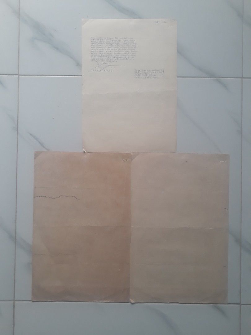 Surat Tanah Petok 1990 Kaplingan Lawas Kedinding Surabaya, Buku & Alat ...