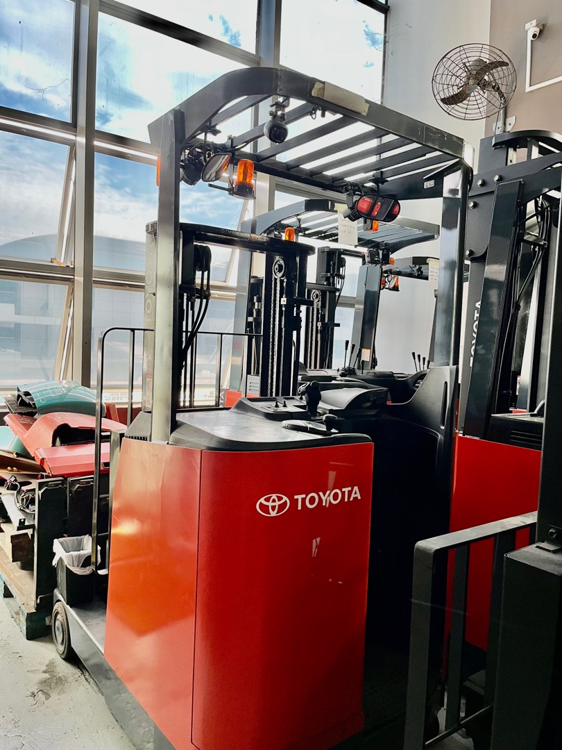 Toyota Electric Reach Truck (8FBR series), Cars, Other Vehicles on ...