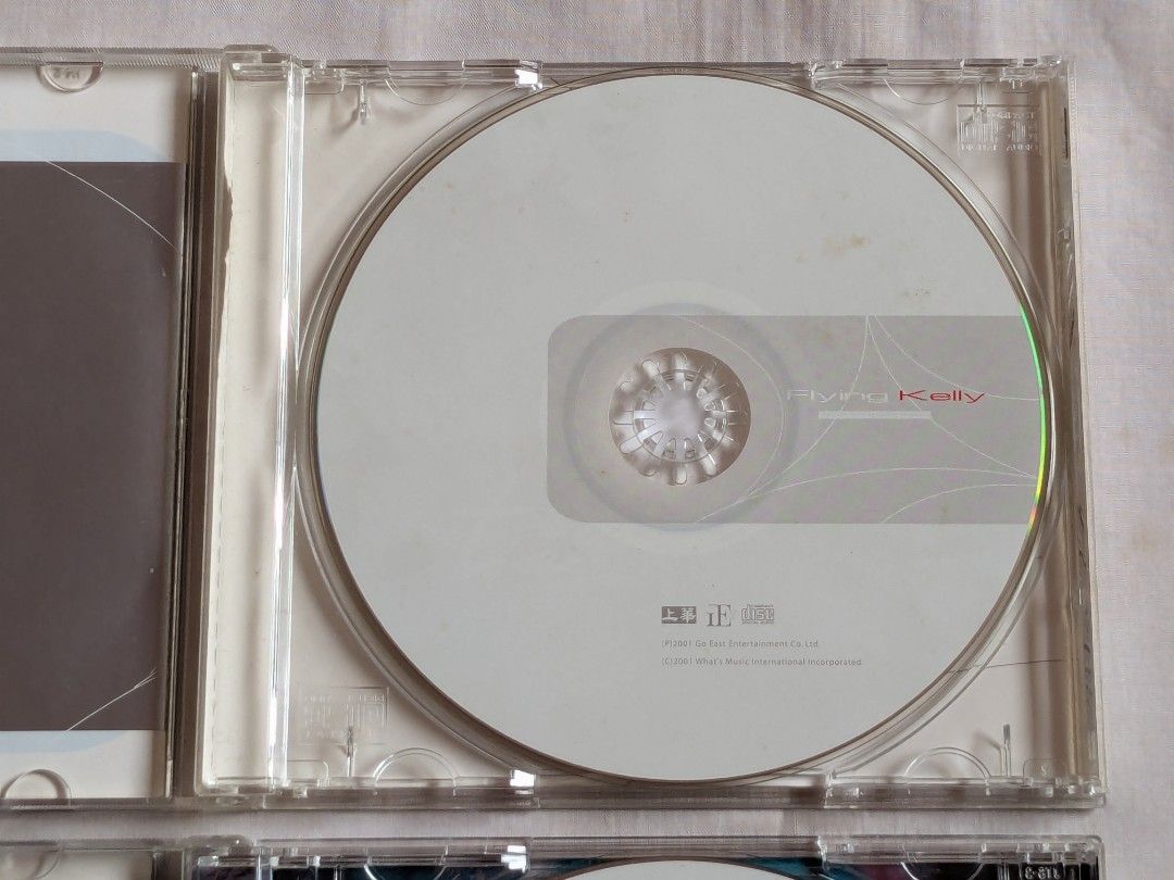 陳慧琳"飛吧" Kelly Chen 2001 What's Music Chinese CD+VCD, Hobbies & Toys, Music & Media, CDs & DVDs ...