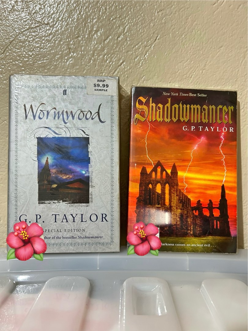 Book Collection Set 38 (G.P. Taylor): Shadowmancer_Wormwood, Hobbies ...