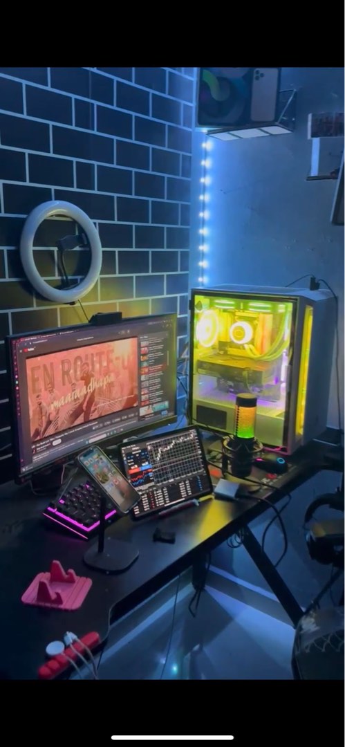 Gaming/ Streamer pc monitor set, TV & Home Appliances, TV ...