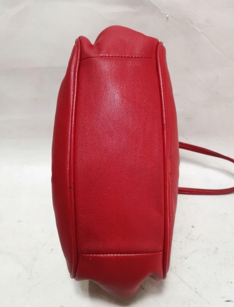 Great Condition unusual Deep Red Frame Handbag 1960s Vintage., Women's ...