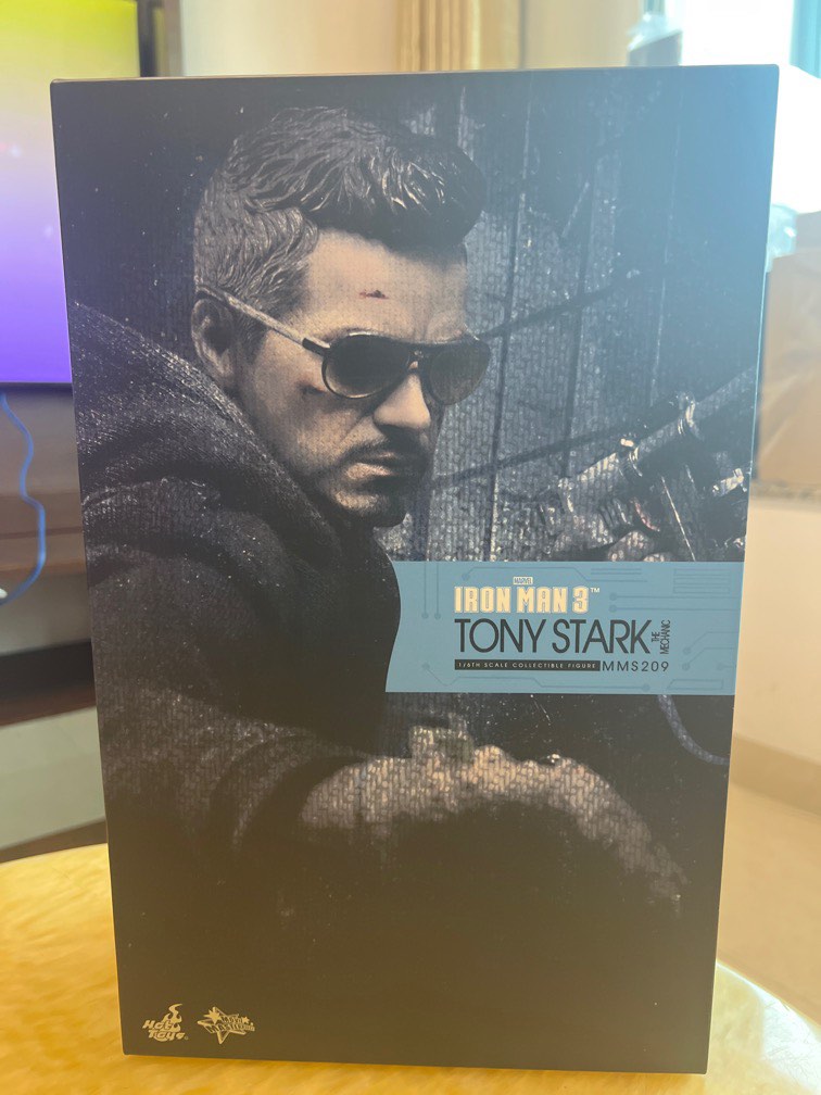Hot Toys Tony, Hobbies & Toys, Toys & Games on Carousell