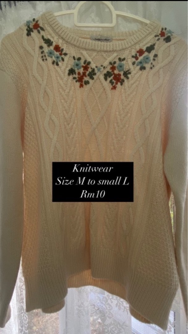 Knitware, Women's Fashion, Activewear on Carousell