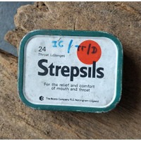 kotak kaleng strepsils bekas, Antik, Lainnya di Carousell