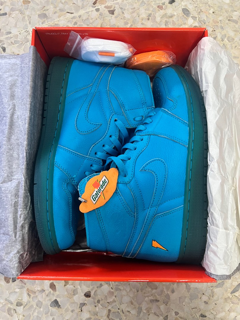 Nike Air Jordan 1 x Gatorade (Collector Items), Men's Fashion, Footwear ...