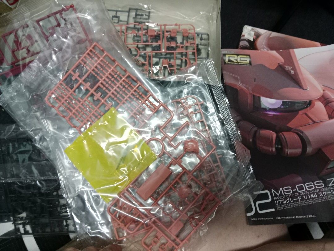 RG MS-06S Zaku II Gundam, Hobbies & Toys, Toys & Games on Carousell