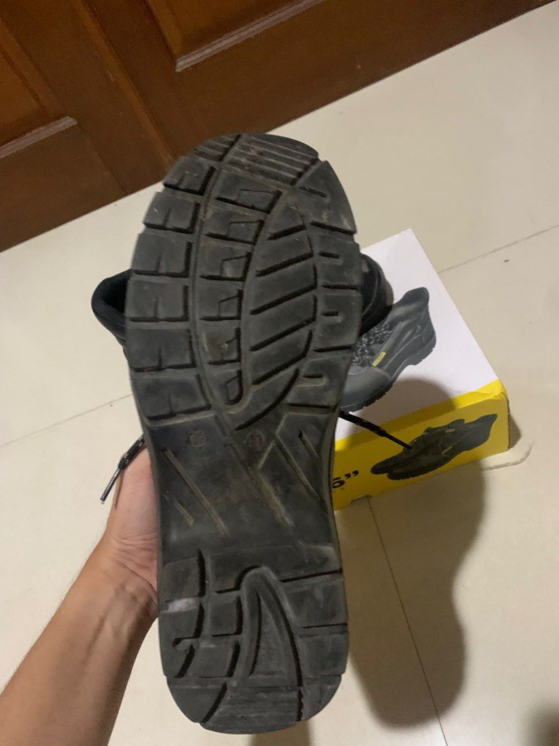 Safety Shoes Krisbow Argon, Fesyen Pria, Sepatu , Sepatu Boot di Carousell