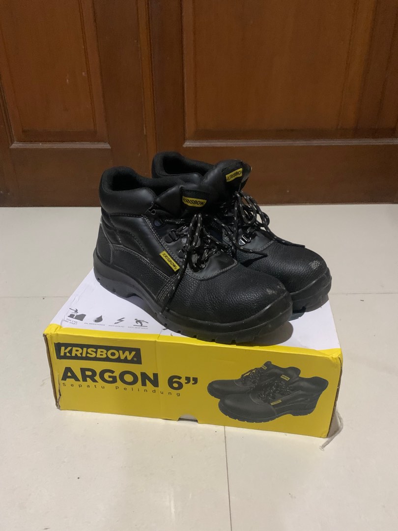 Safety Shoes Krisbow Argon, Fesyen Pria, Sepatu , Sepatu Boot di Carousell