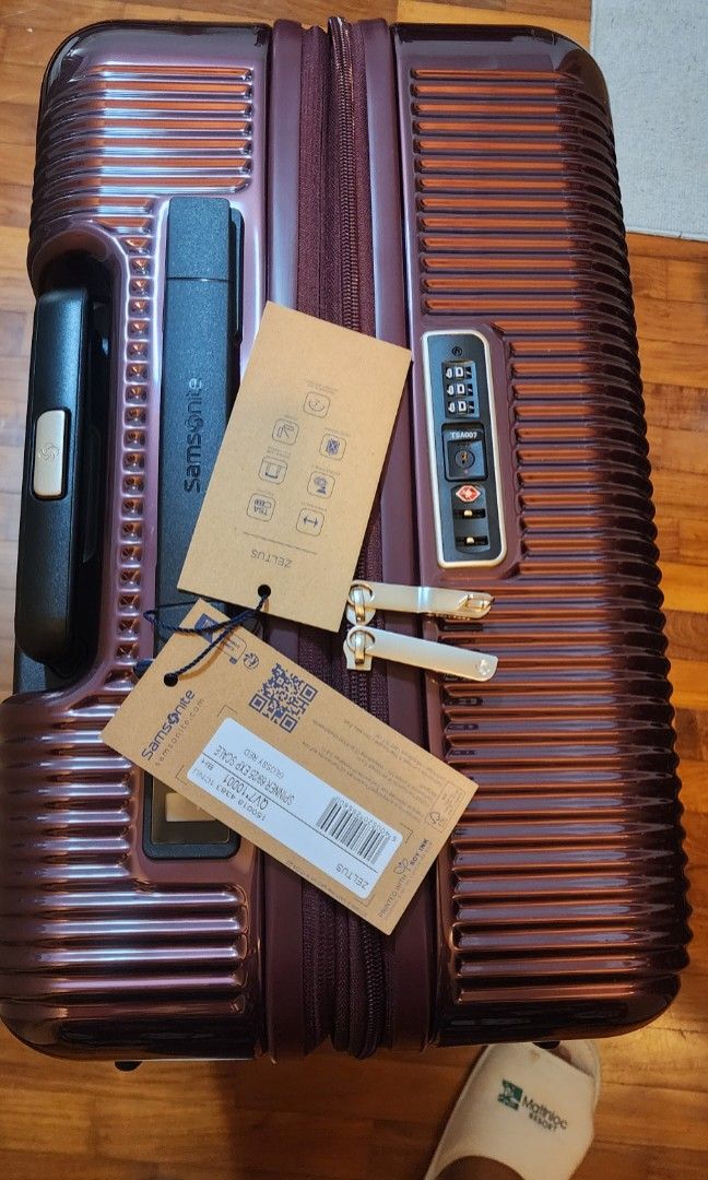 Samsonite ZELTUS 69cm Spinner Exp with built-in scale, Hobbies & Toys ...