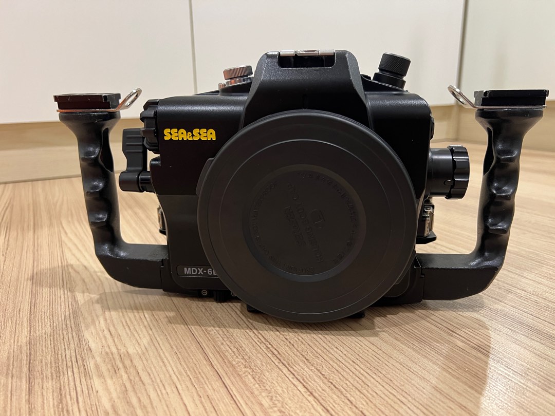 Sea&sea mdx-6D + camera, Photography, Cameras on Carousell
