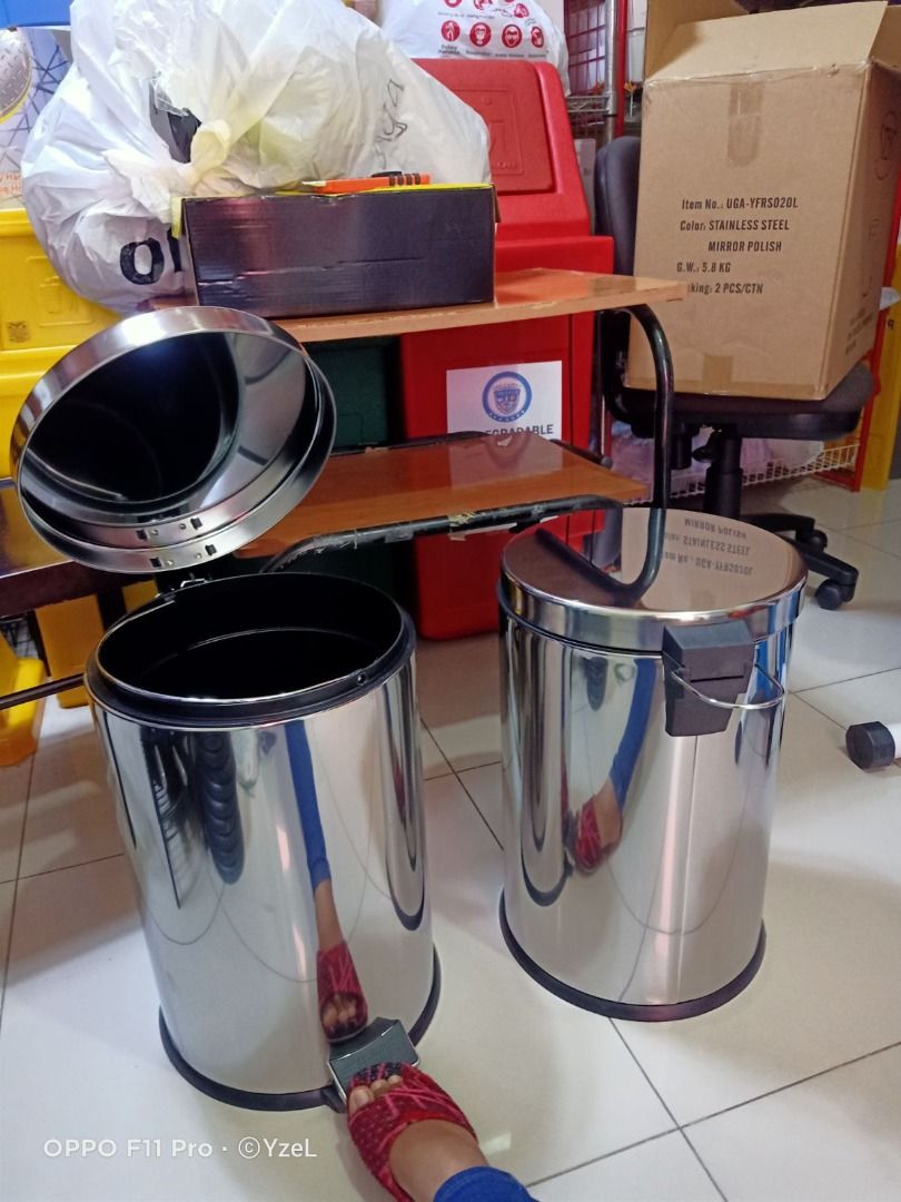STAINLESS TRASH BIN 20 LITERS, Furniture & Home Living, Cleaning ...