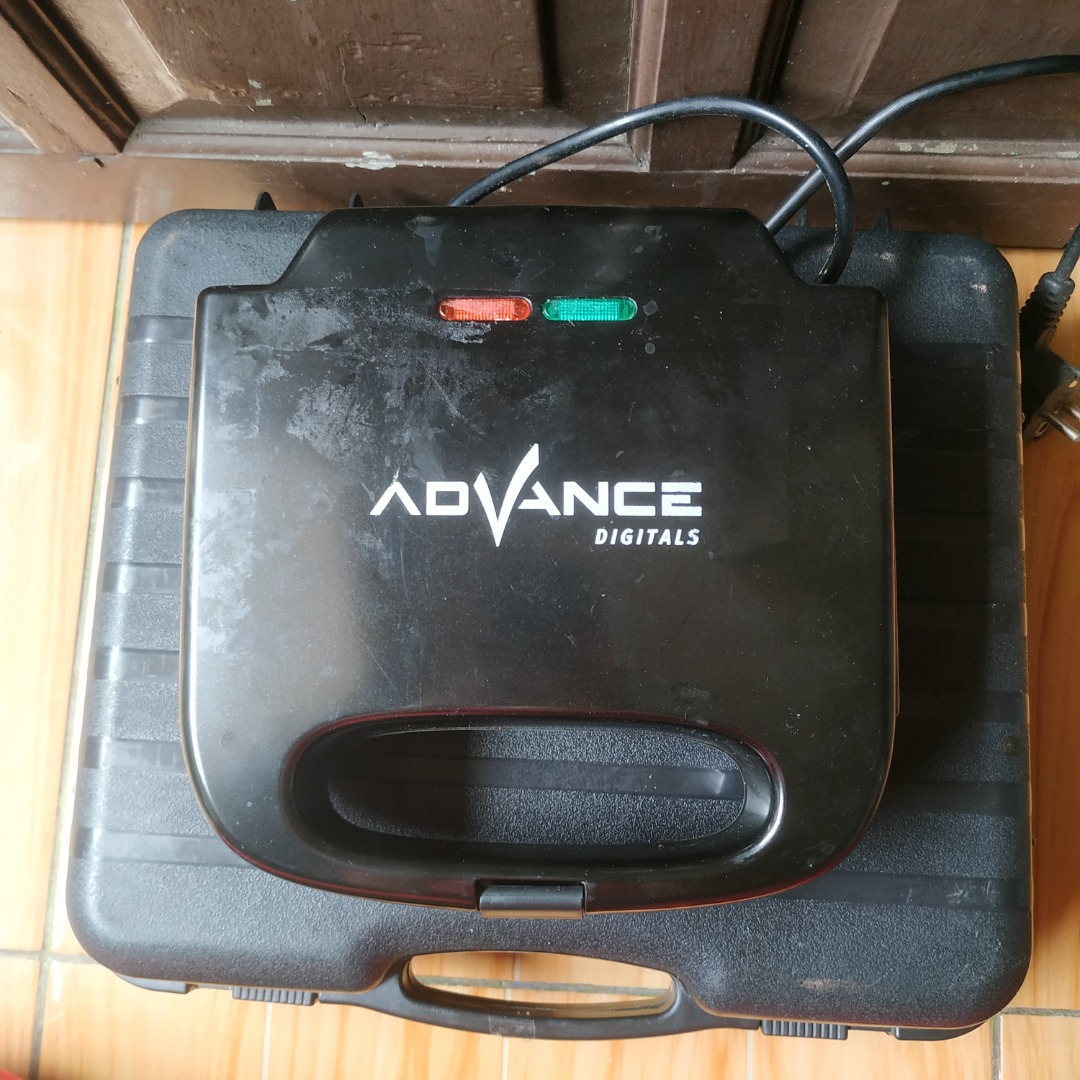 Toaster Advance 2nd Good Condition , Kitchen & Appliances di Carousell