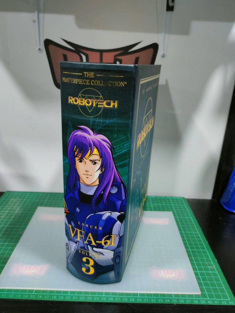 Toynami Robotech VFA-61 Lancer aka Mospeada Legioss Yellow, Hobbies ...