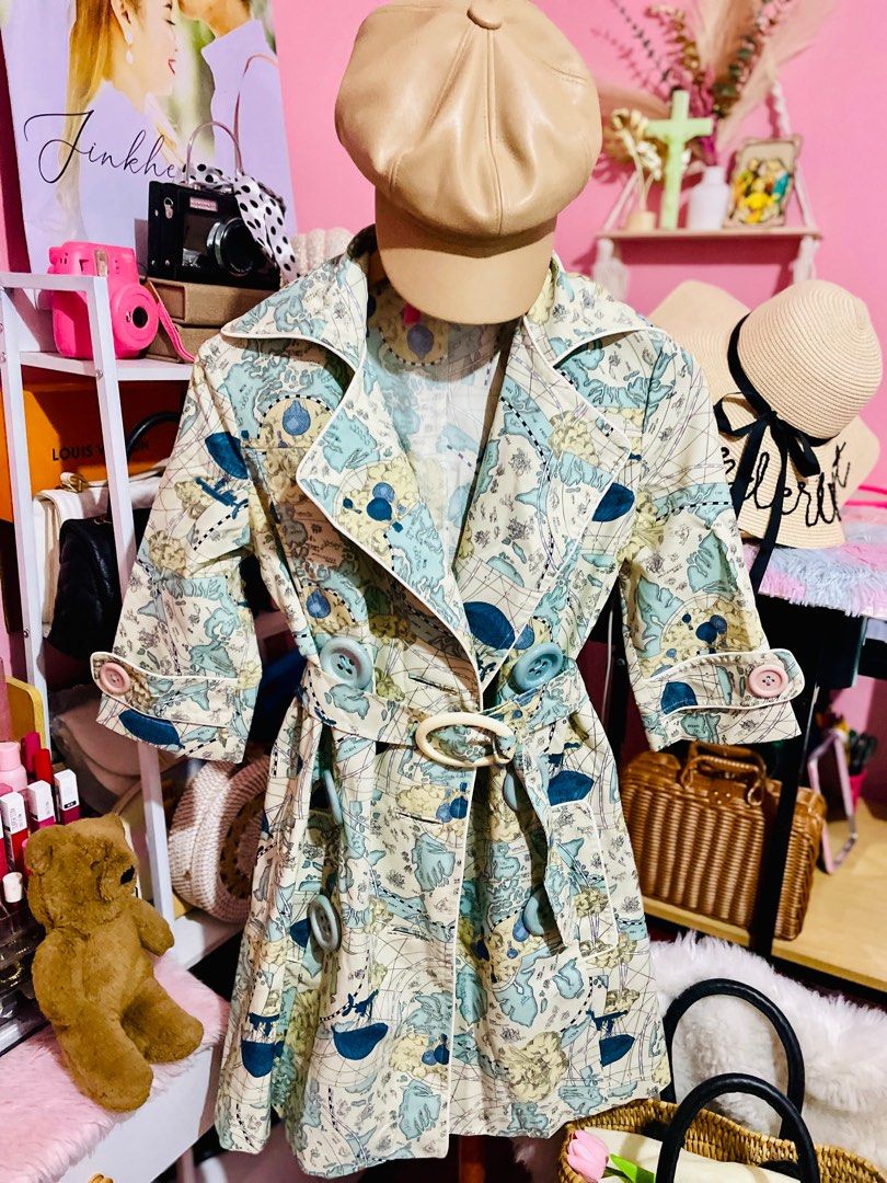 Vintage Map Coat with Belt, Women's Fashion, Coats, Jackets and ...