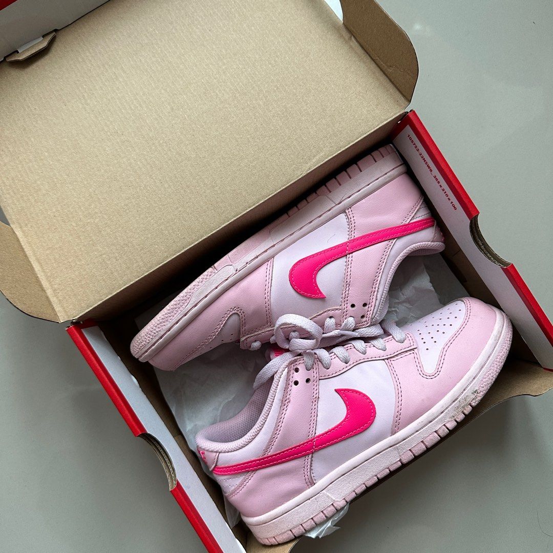 AUTHENTIC ORIGINAL JUNIOR NIKE DUNK LOW ESS TRIPE PINK, Women's Fashion ...