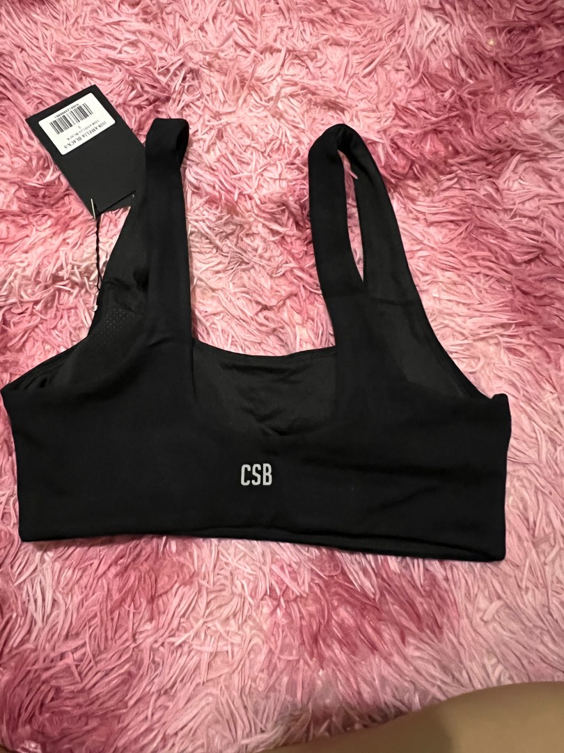 CSB Amelia Crop in Black, Women's Fashion, Activewear on Carousell