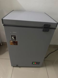 Midea Upright Freezer 188L (Store Breastmilk), TV & Home Appliances ...