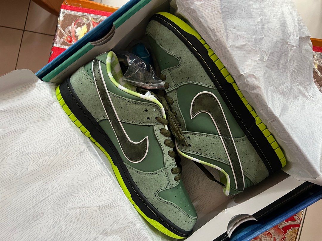 Green Lobster Concepts X Nike SB Dunk Low, Men's Fashion, Footwear ...