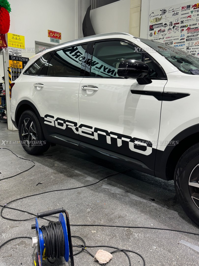 Kia Sorento side strip design, Car Accessories, Accessories on Carousell