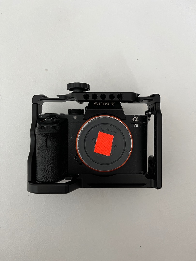 SONY A7ii (A7m2) + SONY FE 50 f1.5, Photography, Cameras on Carousell