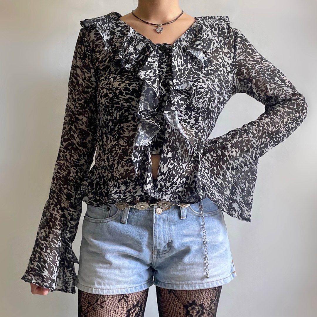 ST10. Black White Abstract Print Bell-Sleeve Ruffled Top, Women's ...