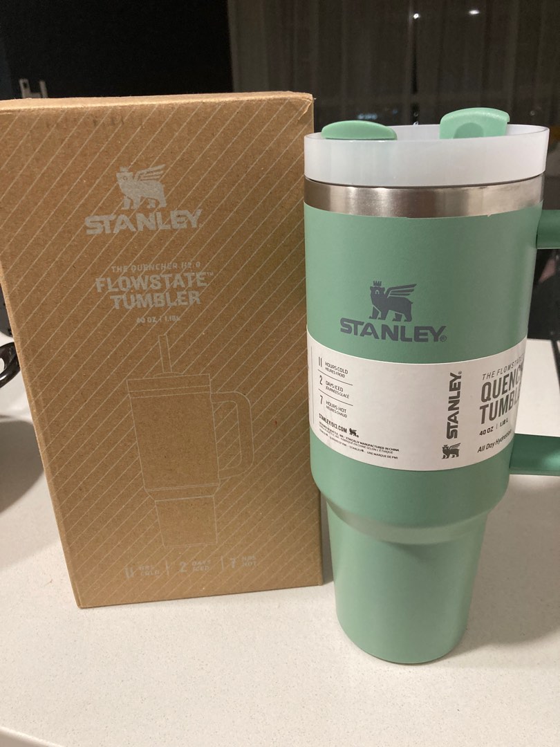 Stanley Flowstate 40oz, Furniture & Home Living, Kitchenware ...
