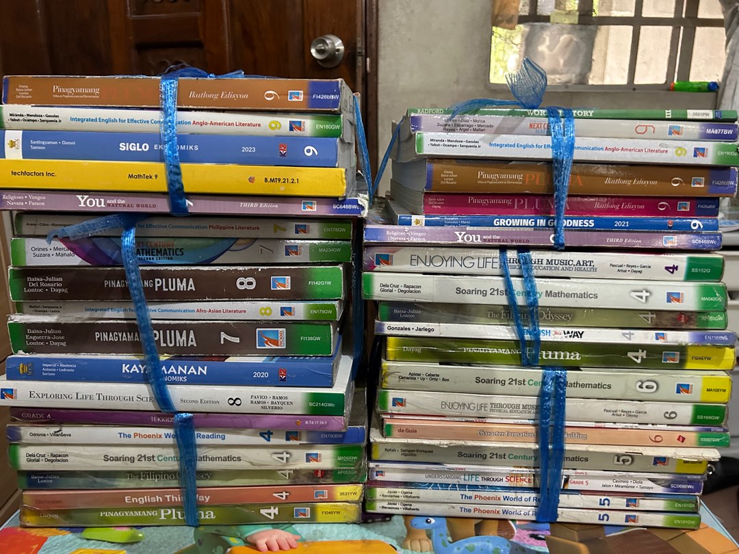 Text books (Gr 4 to Gr 9), Hobbies & Toys, Books & Magazines, Textbooks ...