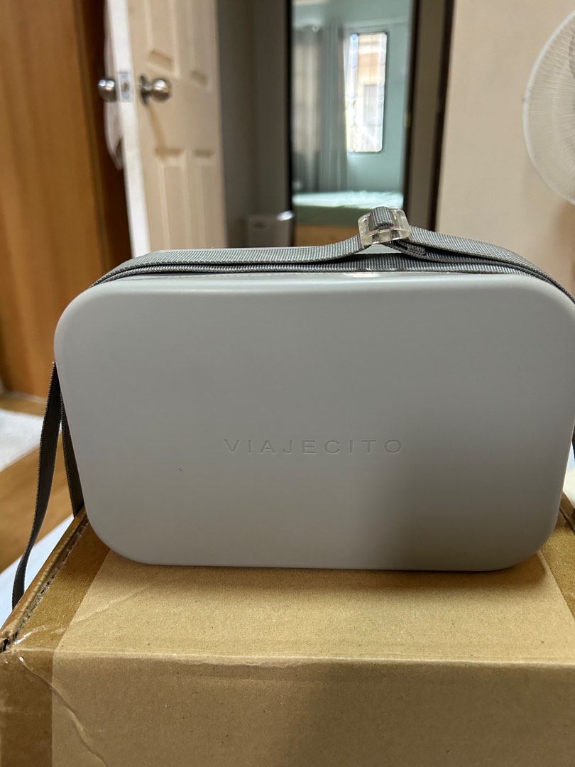 Viajecito Classic Body, Women's Fashion, Bags & Wallets, Cross-body ...