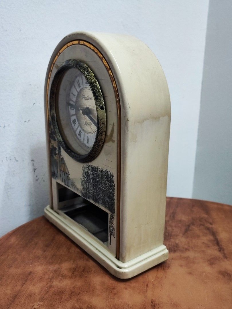 Vintage Papillon Clock Decorations, Hobbies & Toys, Collectibles ...