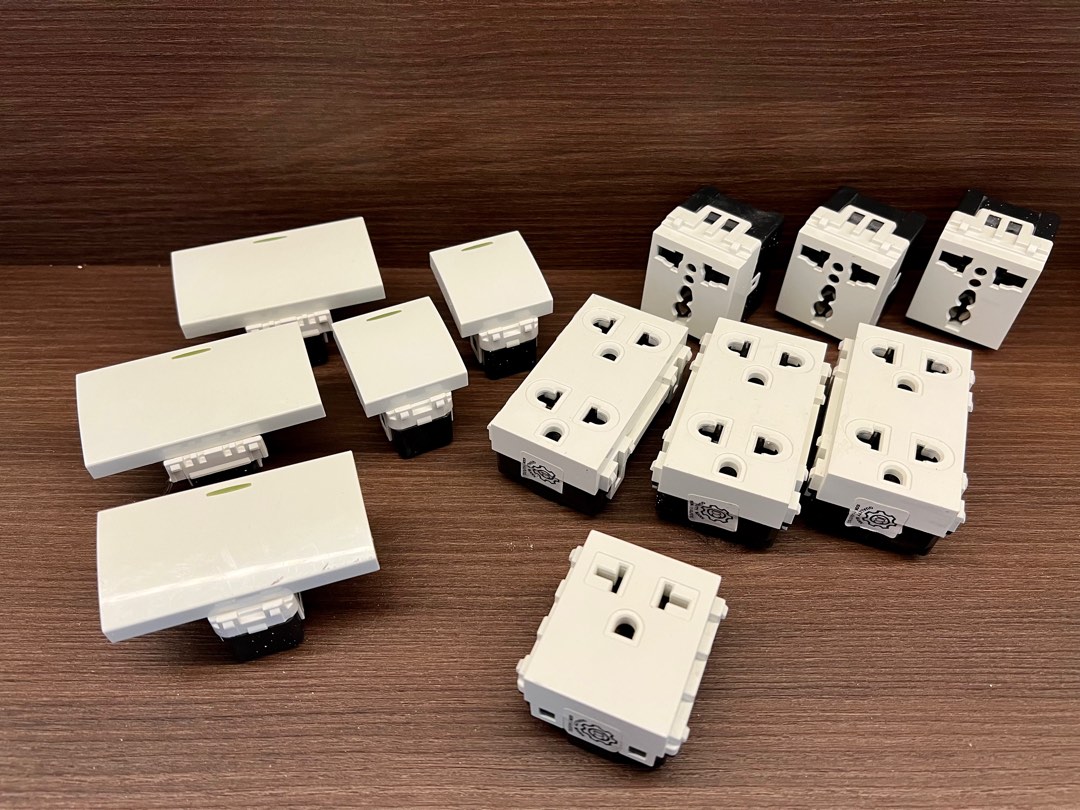 Akari Outlets and Switches (Take All), TV & Home Appliances, Electrical ...