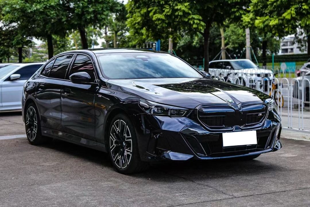 BMW G60 5 SERIES 520i 530i 540i FRONT GRILLE M60i STYLE WITH BMW ICONIC ...