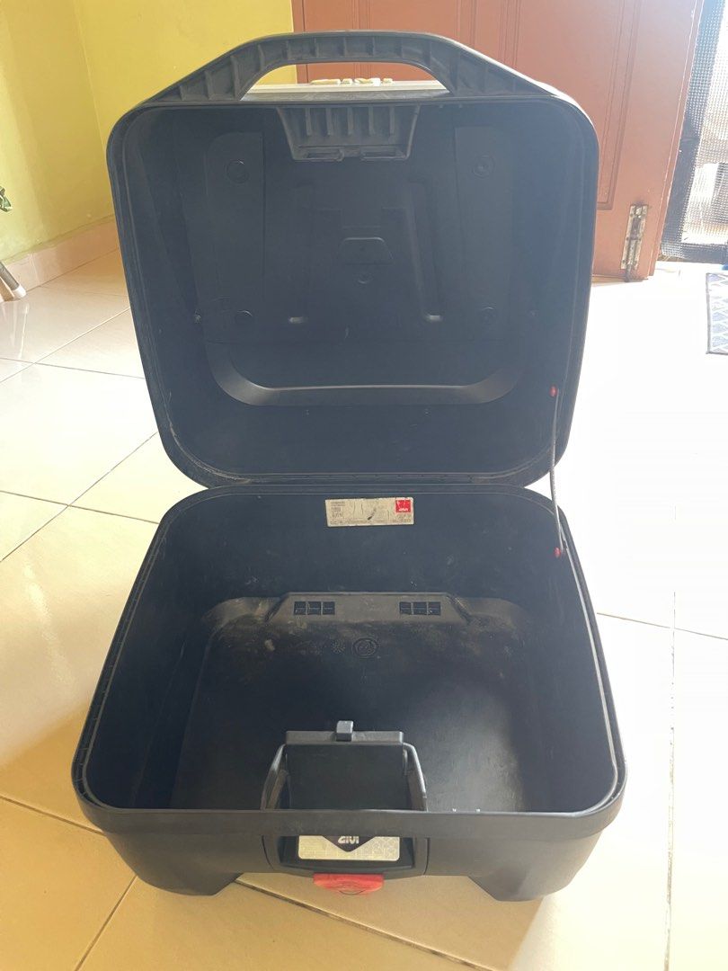 Box GIVI 32L + MONORACK (J RACK) For LC135 V1, Auto Accessories on ...