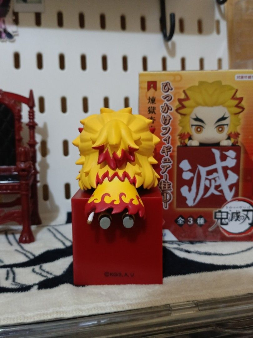 Demon Slayer Kimetsu no Yaiba Kyojuro Rengoku Hikkake Figure BIB ...
