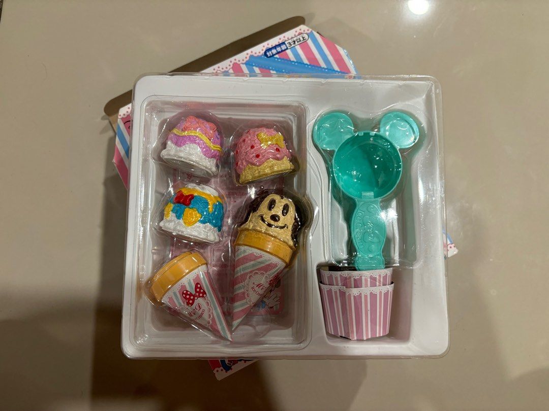 Disney Minnie & Daisy Ice Cream Shop, Hobbies & Toys, Collectibles ...