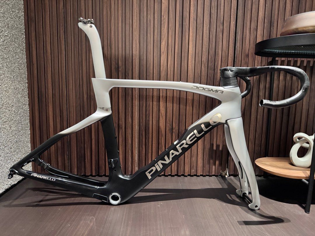 Dogma F Frame and handle bar, Sports Equipment, Bicycles & Parts ...