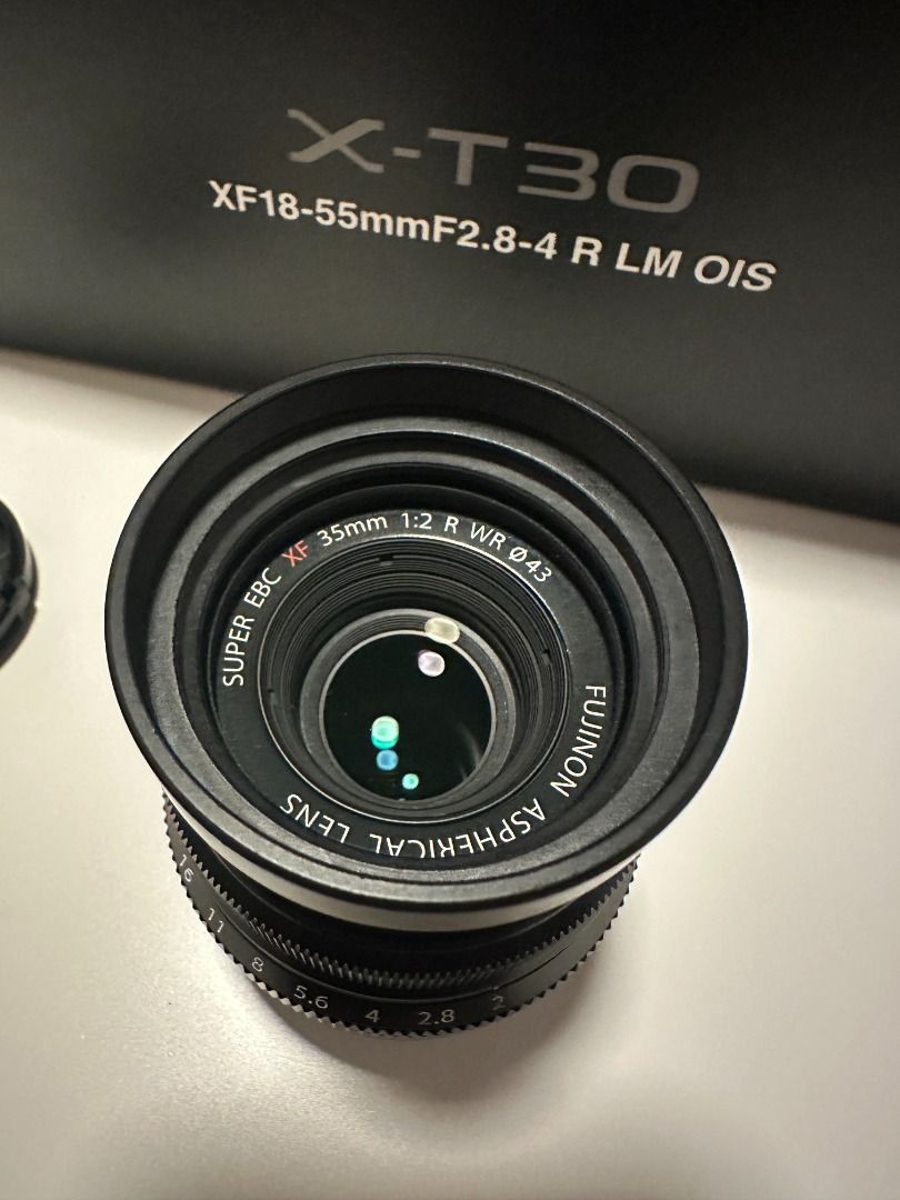 Fuji XF 35mm F2.0 with UV Filter, CPL Filter, and Hood, 攝影器材, 鏡頭及裝備 - Carousell