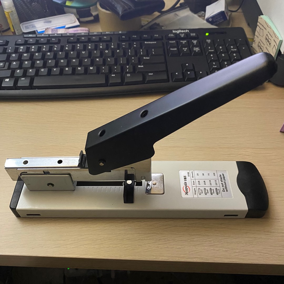 Heavy Duty Stapler, Hobbies & Toys, Stationary & Craft, Stationery ...