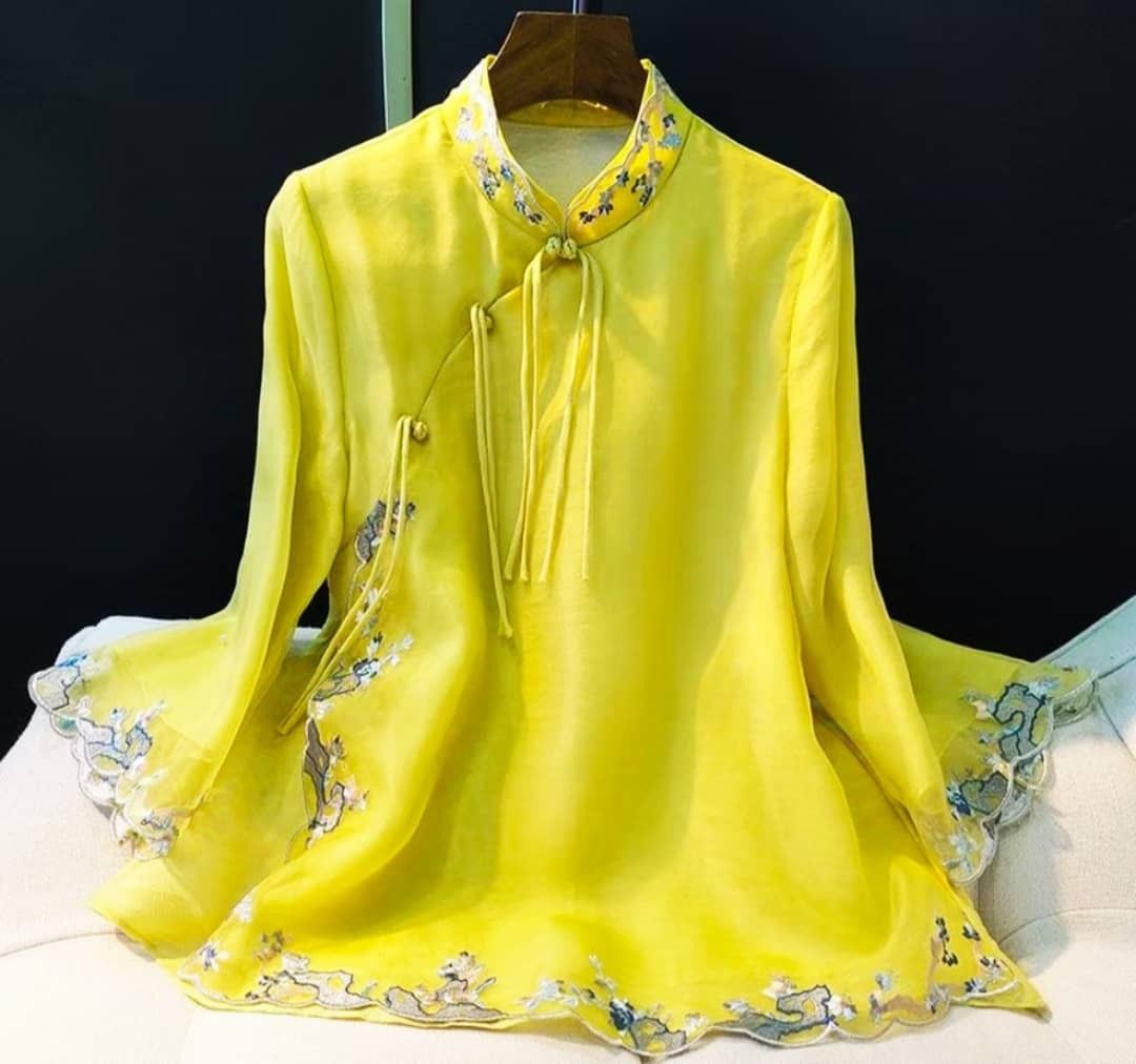 Ladies Plus size cheong Sam top, Women's Fashion, Tops, Blouses on ...