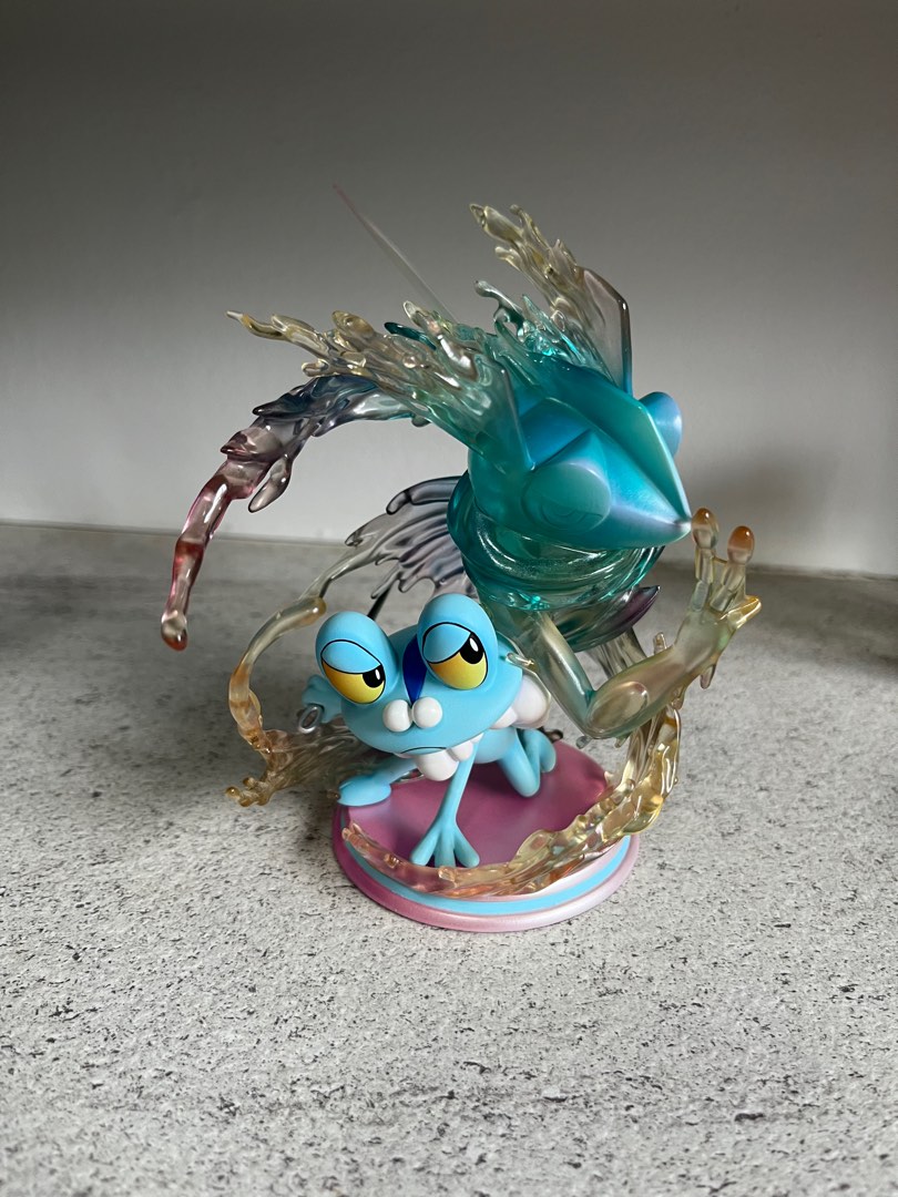 Limited Edition Pokemon GK Figurine Froakie Greninja Moon Shadow Studio ...