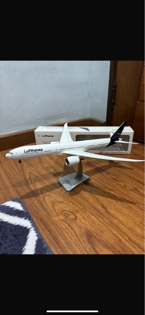 Lufthansa Boeing 777-9, Hobbies & Toys, Collectibles & Memorabilia, Fan ...
