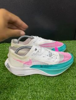 W Nike Air Zoom Tempo Next% FK kasut nike 4.5uk Nike sampan kasut ...