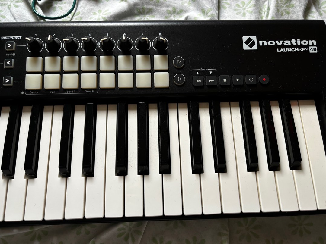 Novation Launchkey MK2 49-Key MIDI Controller, Hobbies & Toys, Music & Media, Musical ...