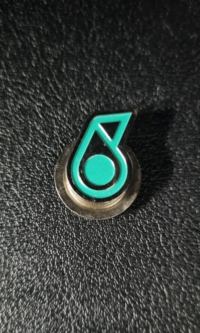 Original PETRONAS pin, Luxury, Accessories on Carousell